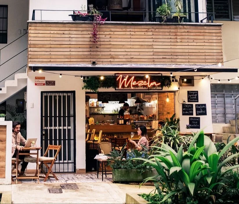 RESTAURANTES EN PROVENZA — EL POBLADO