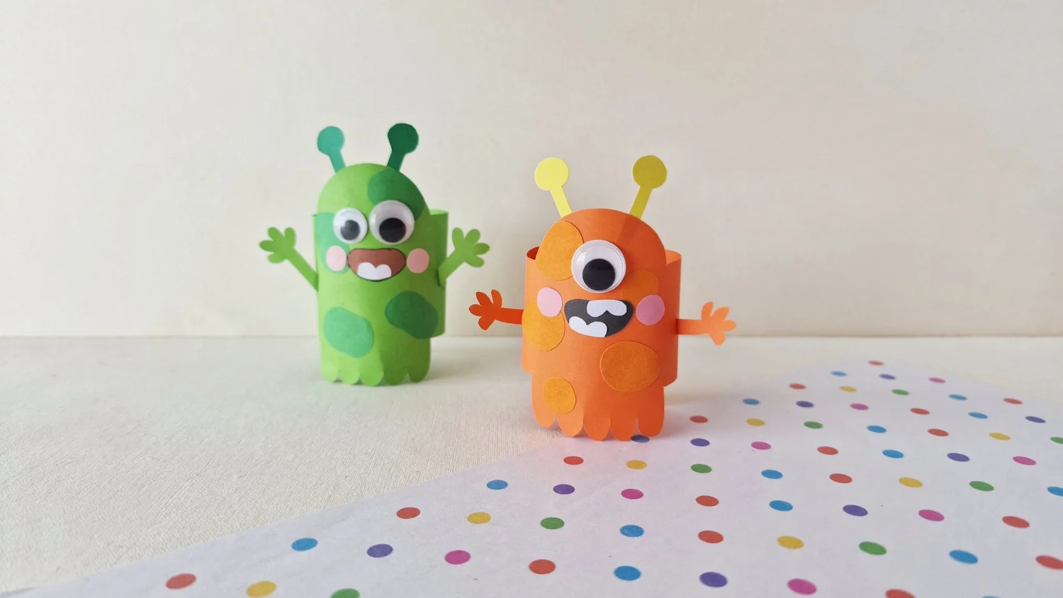 Easy Monster Paper Craft for Kids - Free Halloween DIY! — Crafty Kids Blog