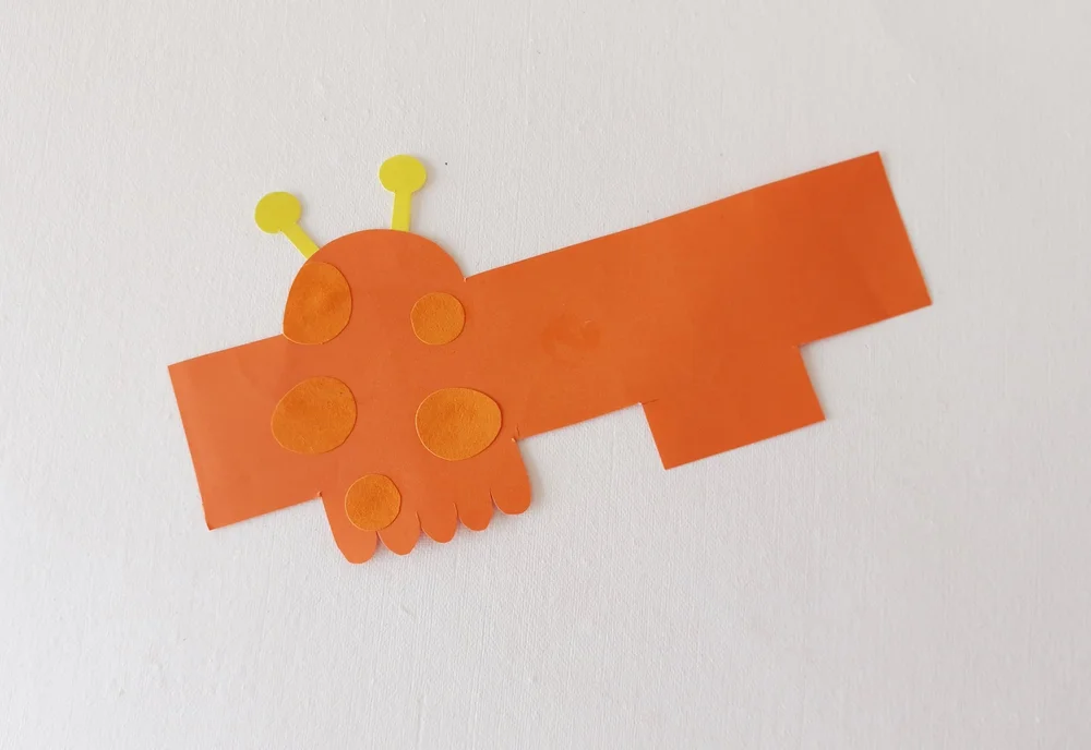Easy Monster Paper Craft for Kids - Free Halloween DIY! — Crafty Kids Blog