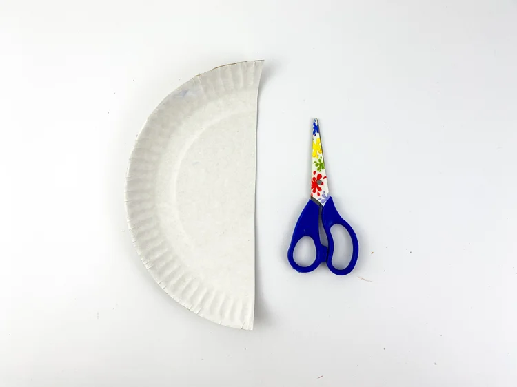 Cute Camper Craft Paper Plate for Kids — Crafty Kids Blog