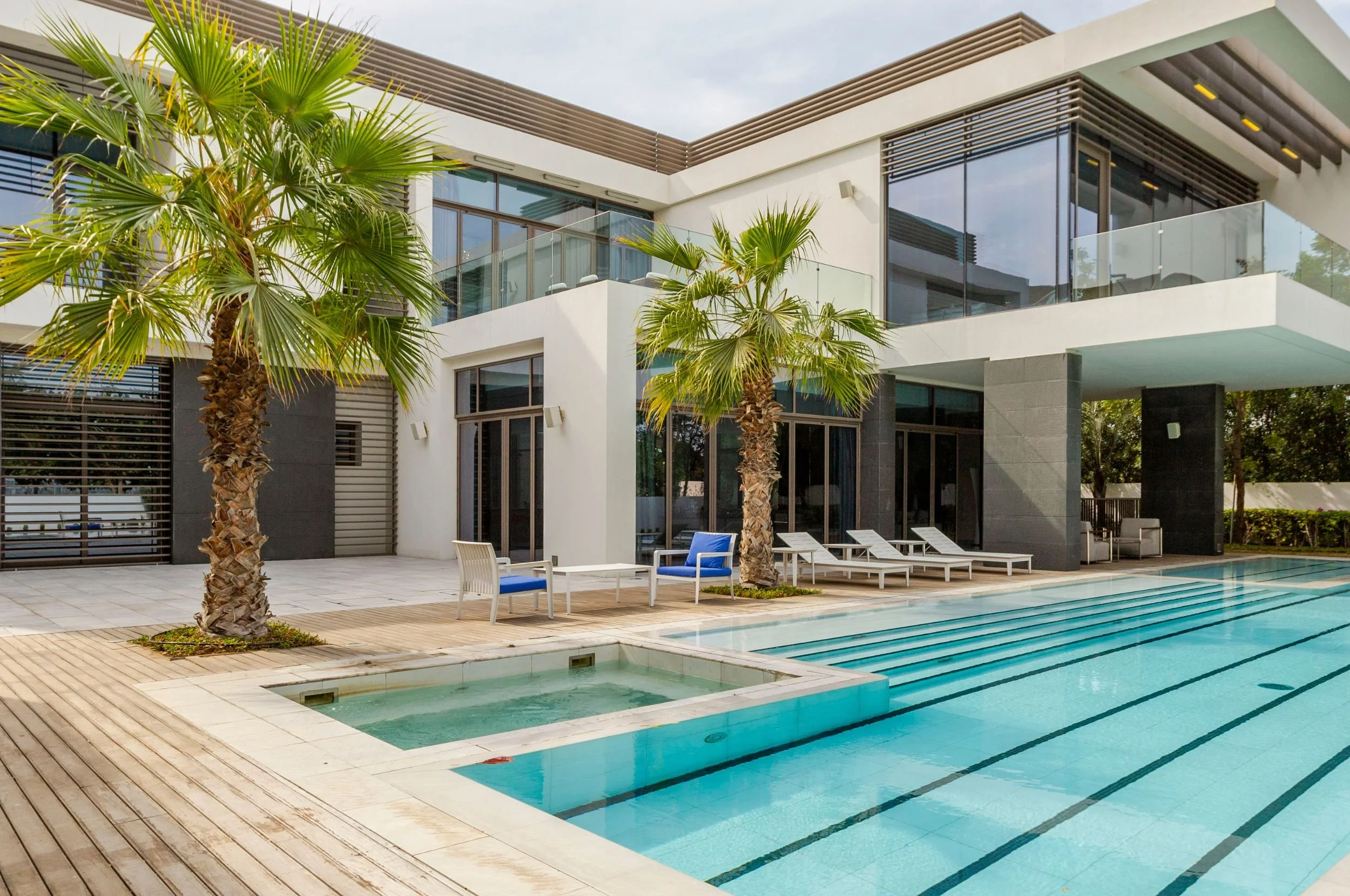 Frameless Glass Specialists | Quality Balustrades, Pool Fencing, & More