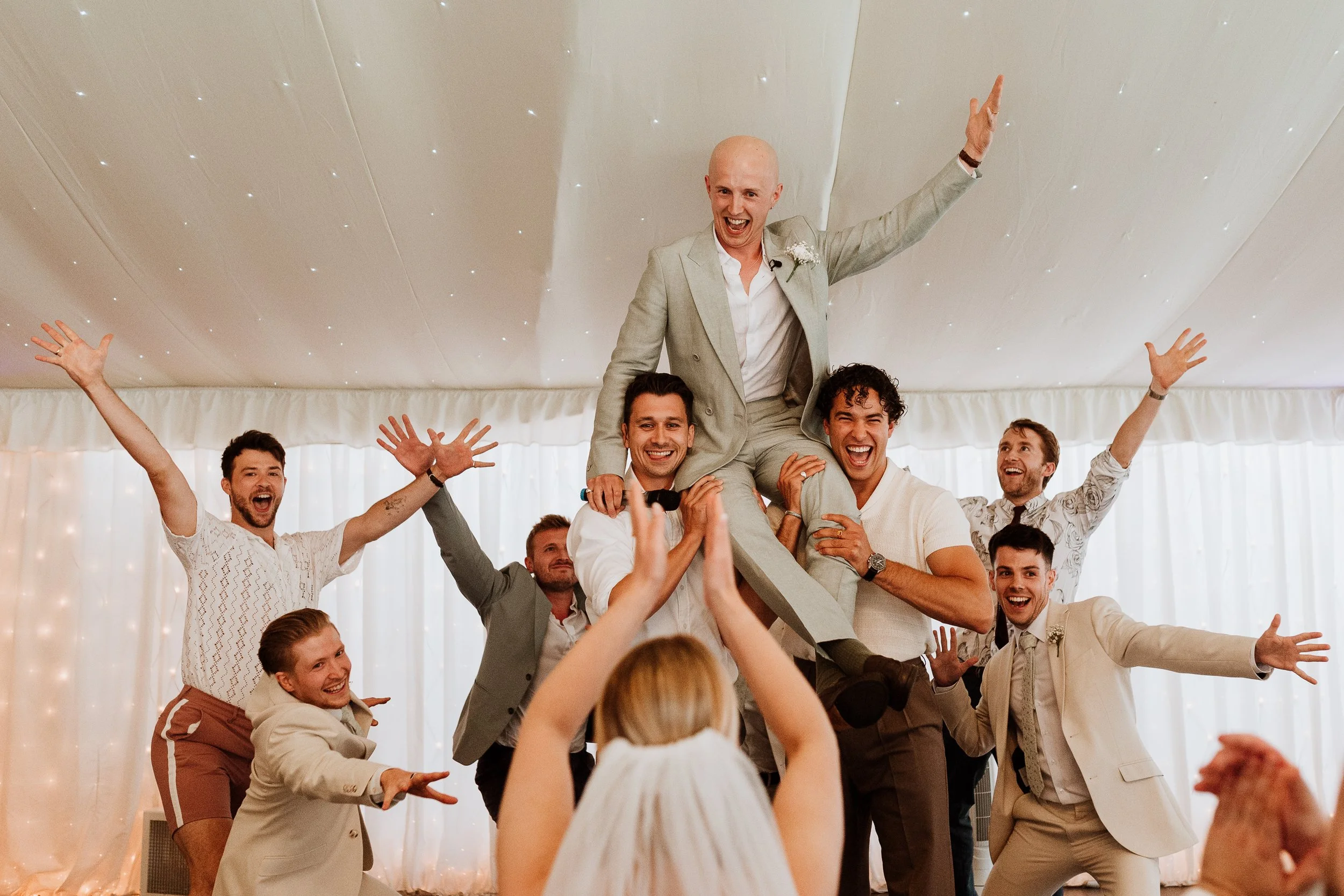 Uk wedding celebrant 60 photos - Astyledwedding.com