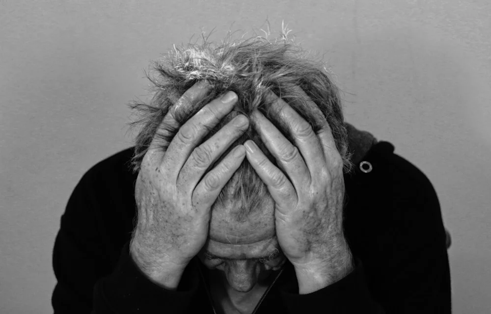 How to Unhook from Obsessive Emotions in Four Steps — Dale M. Kushner