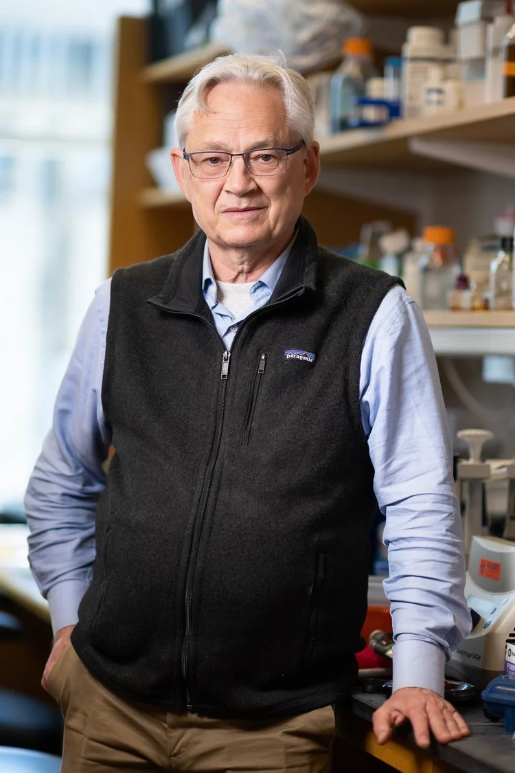 About 1 — Mitchison Lab