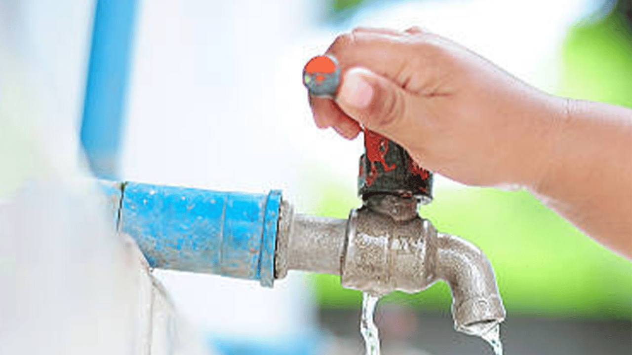 Keep Your Yard Safe: Frost Free Spigot Solutions — Half Moon Plumbing ...