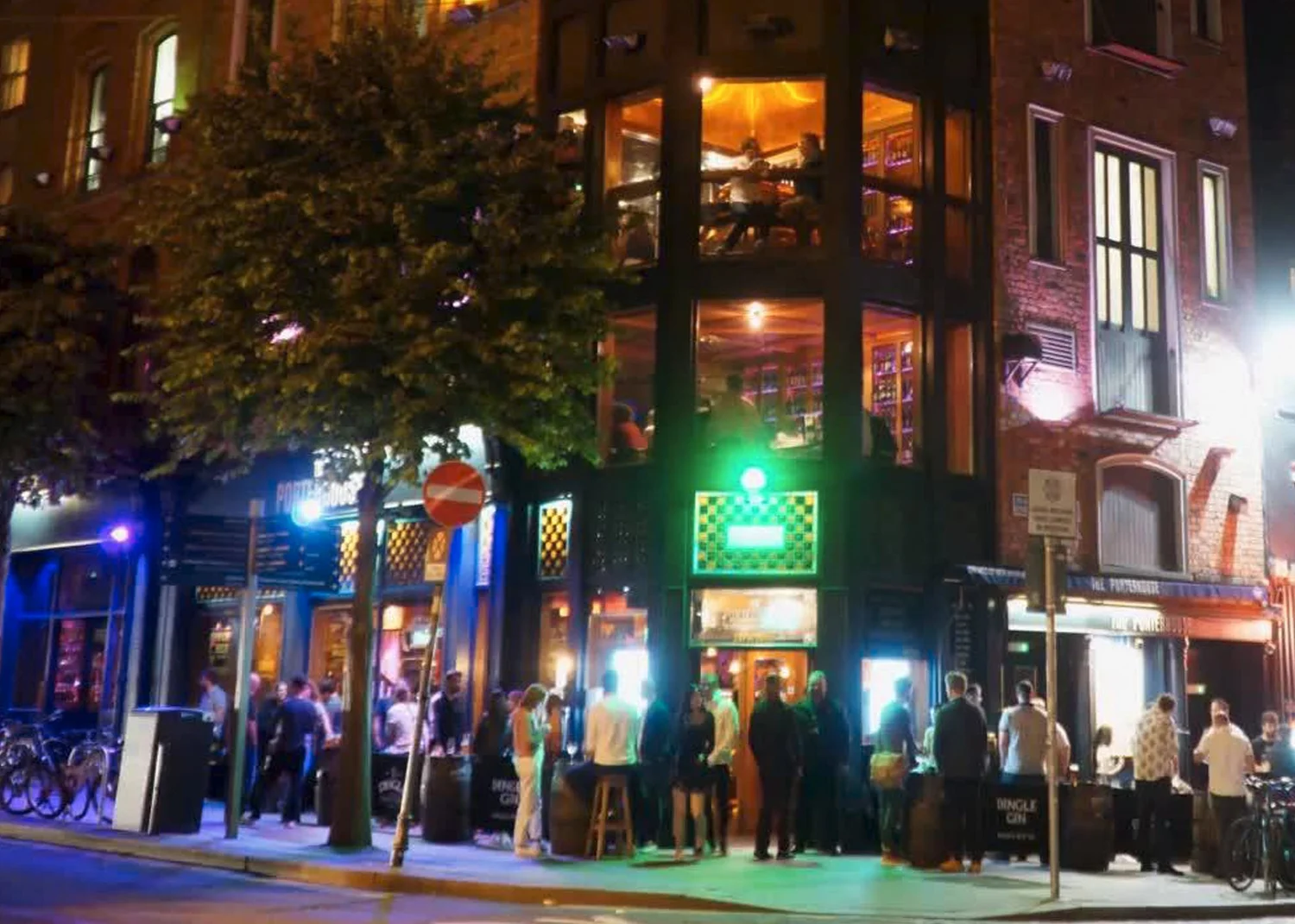 Porterhouse Temple Bar - Craft Beer, Live Music, and Irish Food in Dublin