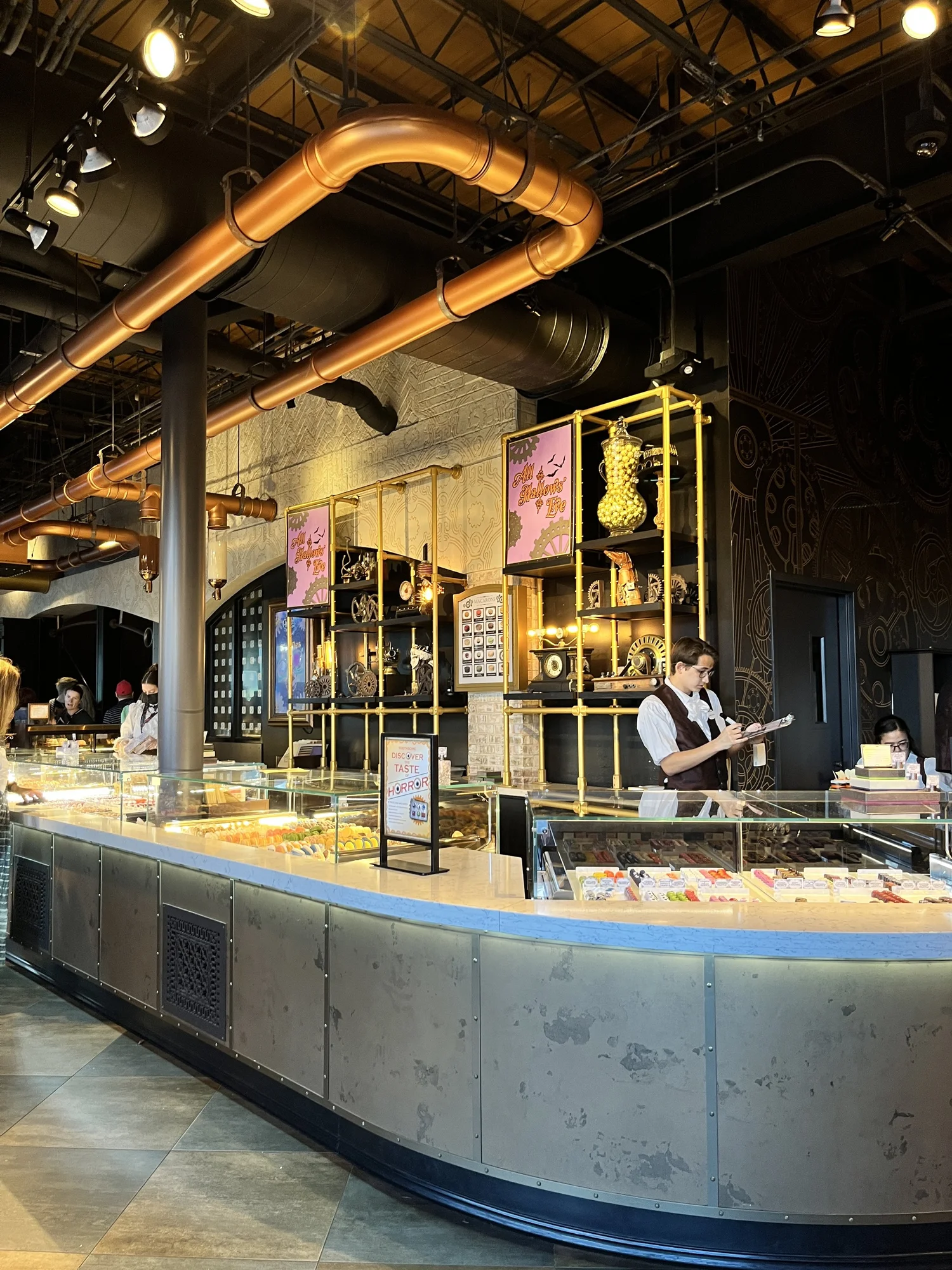 Toothsome Chocolate Emporium - The best desserts in City Walk Orlando ...