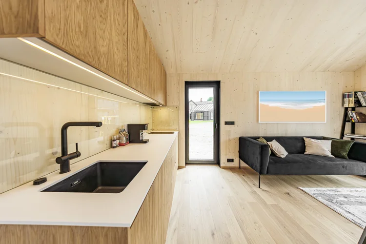 Nord Cabin Minimal | Find Your Perfect Cabin Today