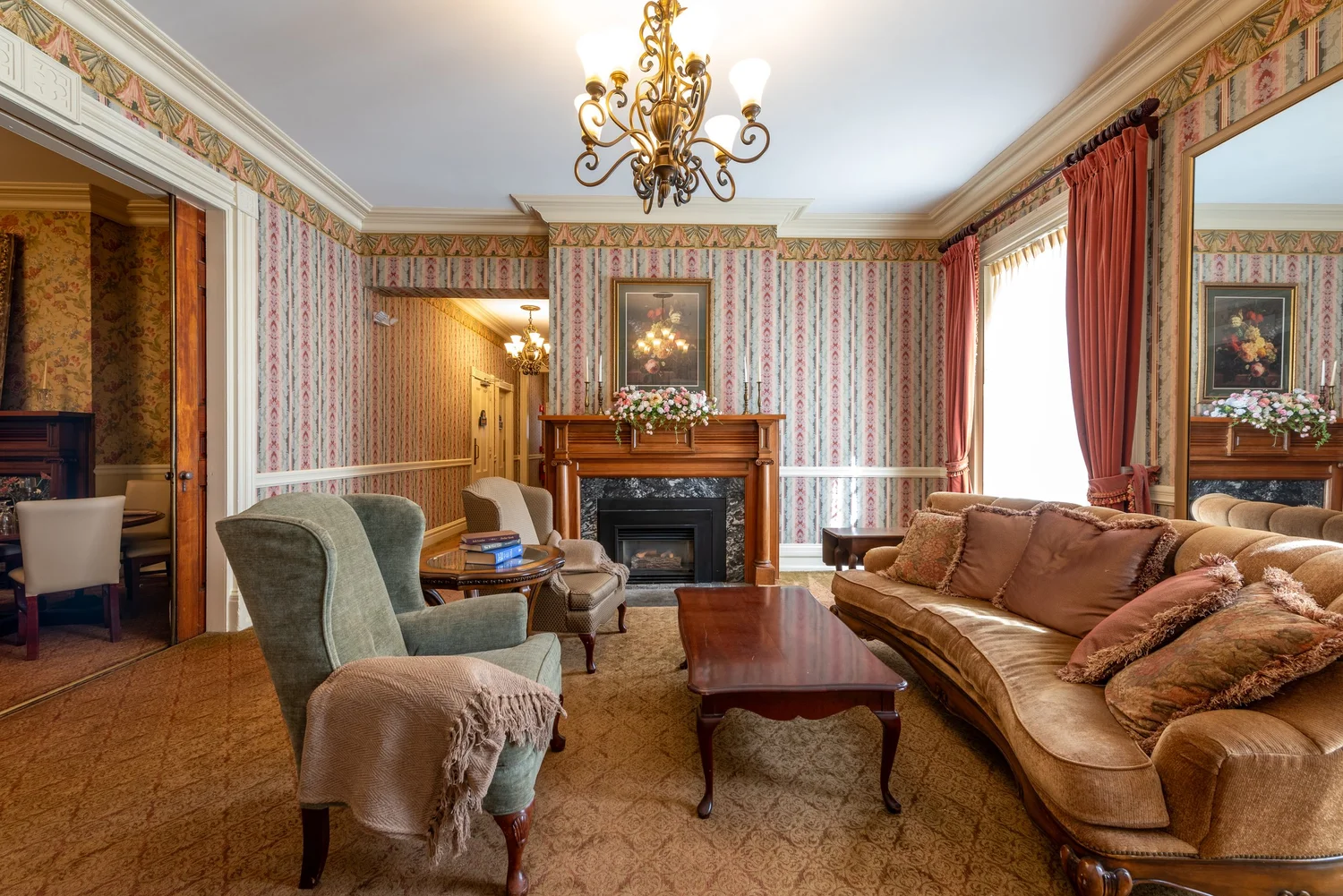 Stay — Big Tree Inn Geneseo