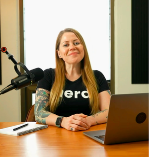 How to create image overlay hover effects for Squarespace — insidethesquare.co