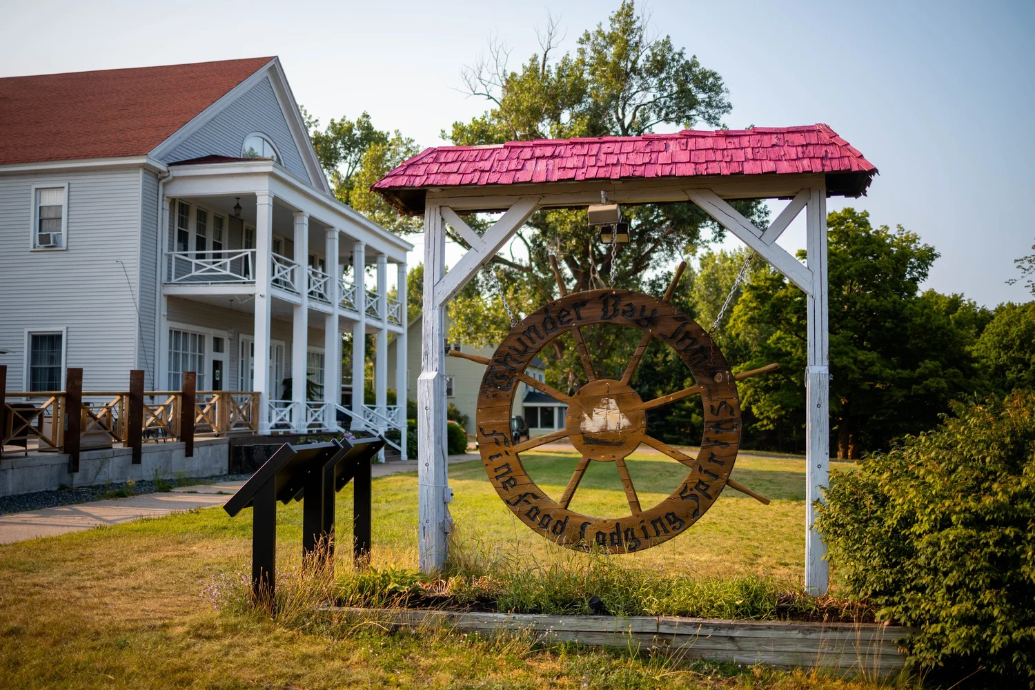 Contact — Thunder Bay Inn