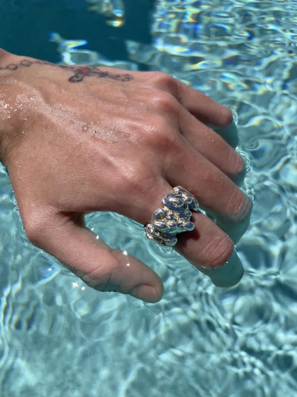 Clova | Discover Unique Art