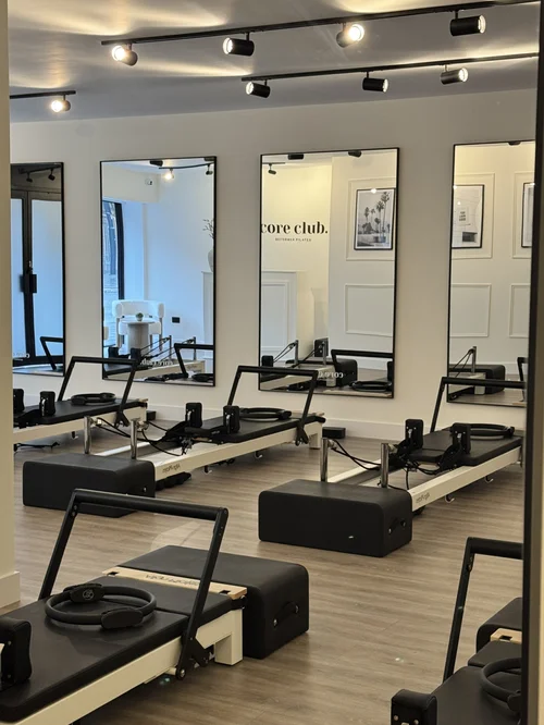 BRENTWOOD — Core Club Reformer Pilates