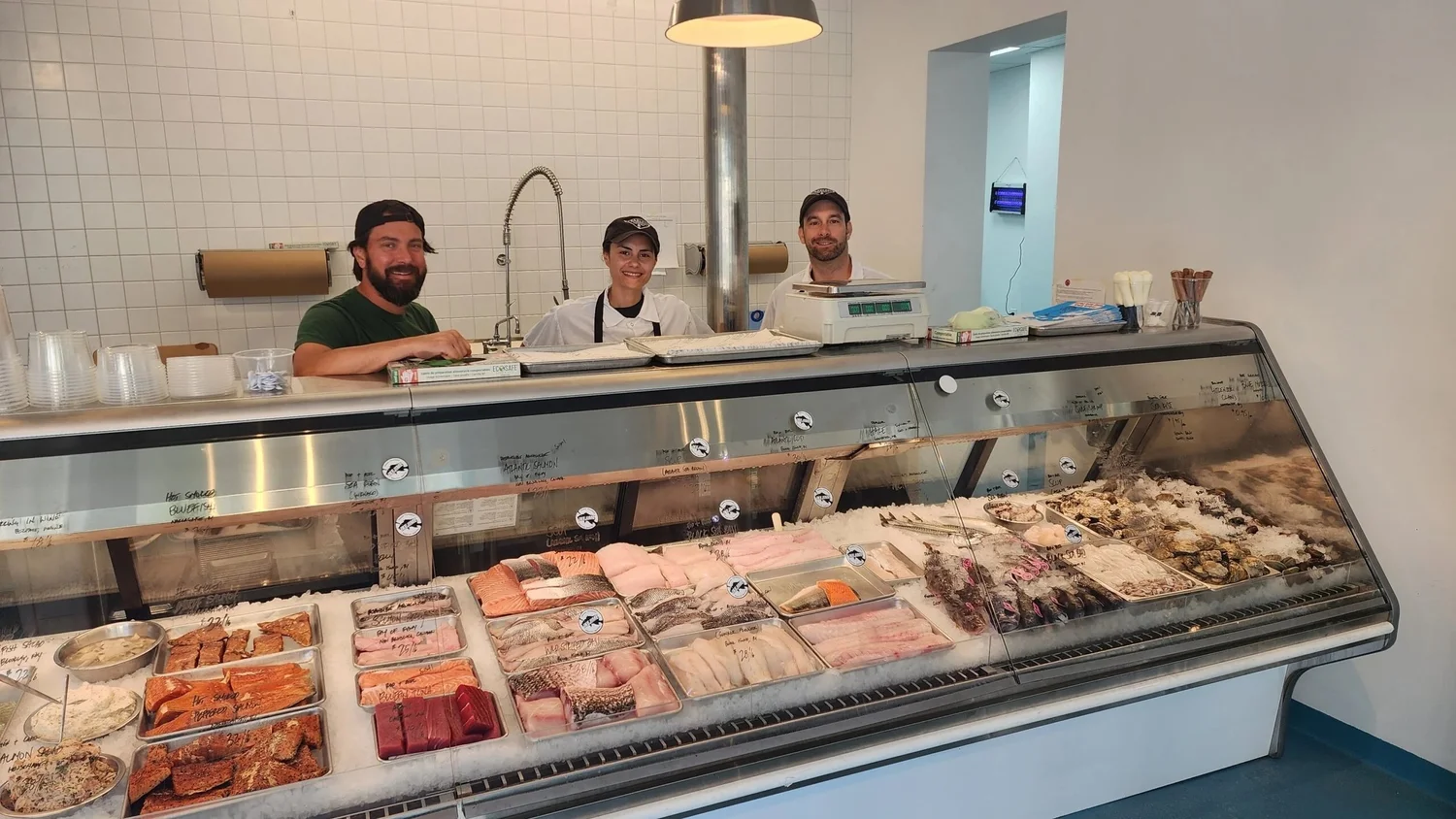Fearless Fish Market | Rhode Island's Best — FEARLESS FISH