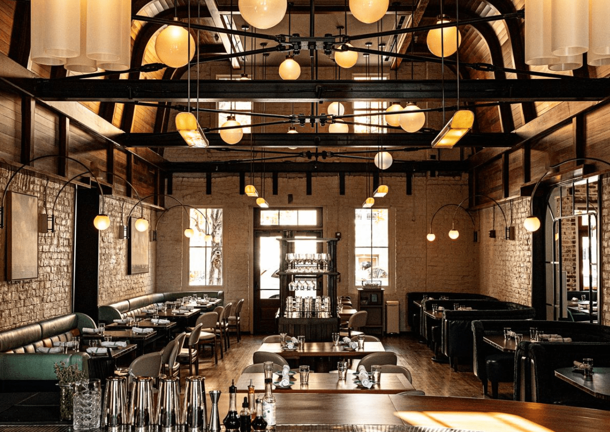 Review: The Darling Oyster Bar in Savannah Nails the Vibes and the Seafood