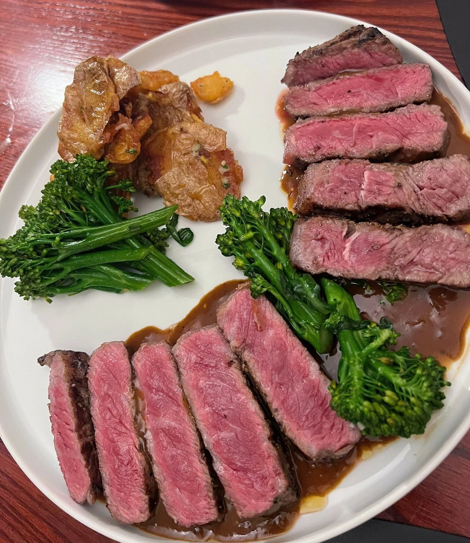 Review: Sunness Aims to Be Fort Lauderdale’s Modern Take on the Supper Club
