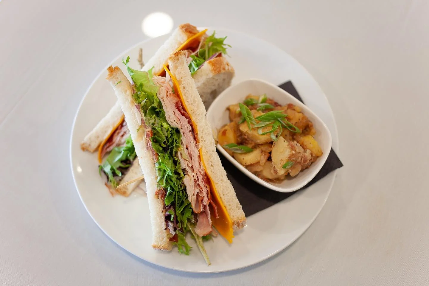 Newport News Dining Guide: Best Restaurants for Seafood, BBQ, and More