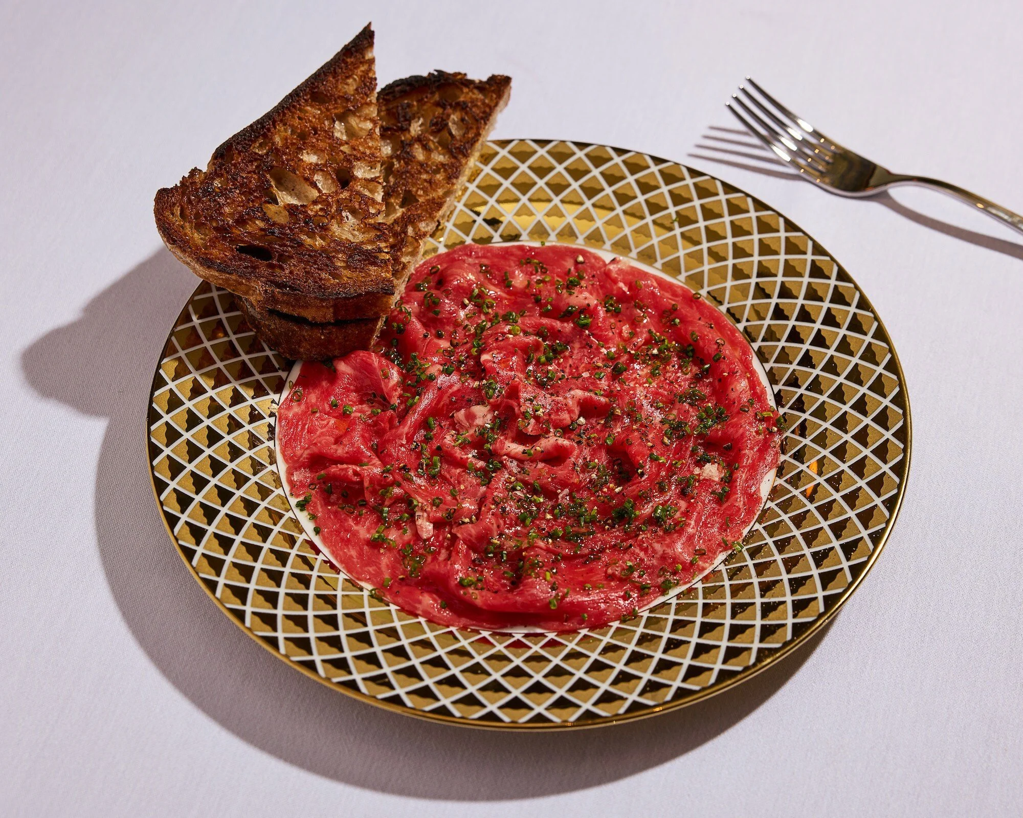 Review: Sunny’s Steakhouse in Miami Deserves All The Accolades
