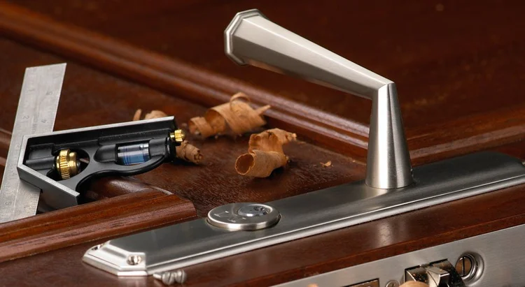 HARDWARE COLLECTIONS — Von Morris Hardware