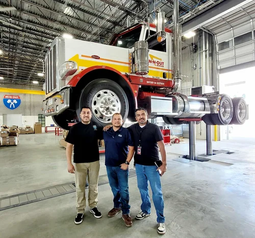 The Leader in Heavy Duty Vehicle Lifts — Southwest Lift & Equipment