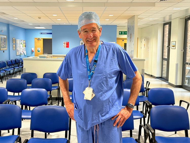 Dr Peter Prinsley MP