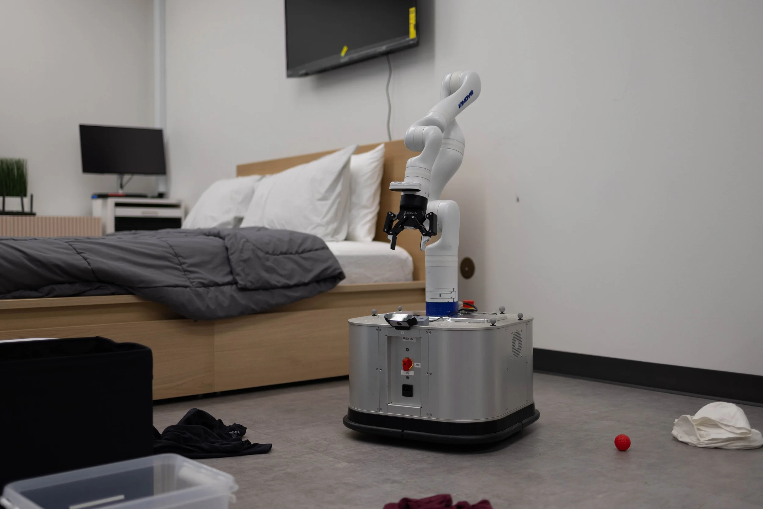 TidyBot — Stanford Robotics Center