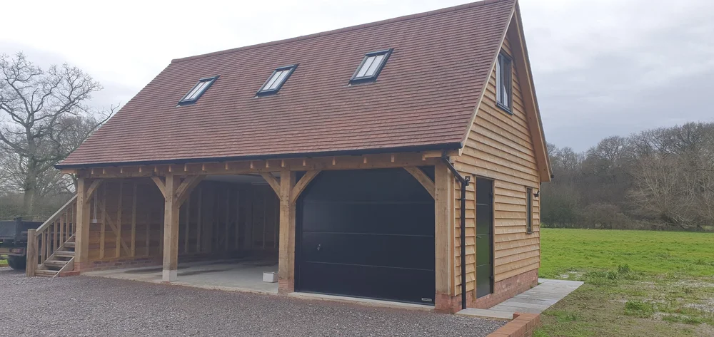 Premium Oak Frame Kits for Garages, Gazebos & Pergolas | HB OAK KITS