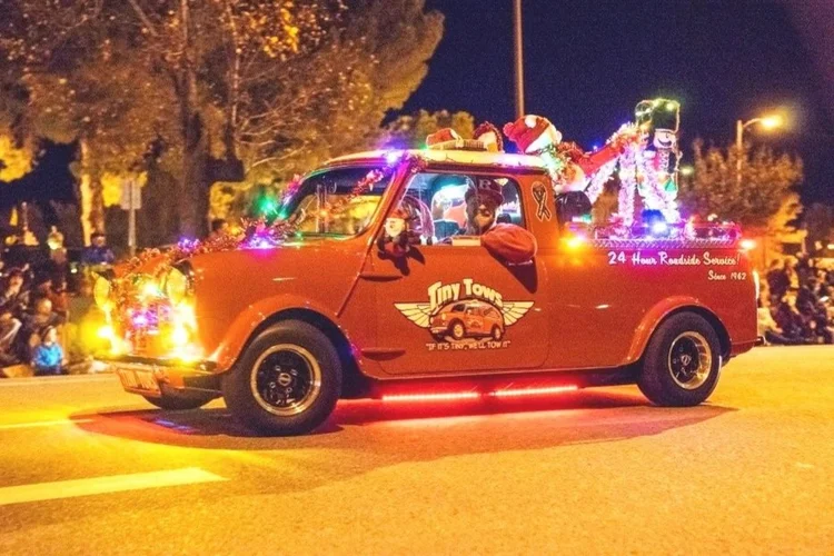 Redding Christmas Parade - Active 20-30 Club
