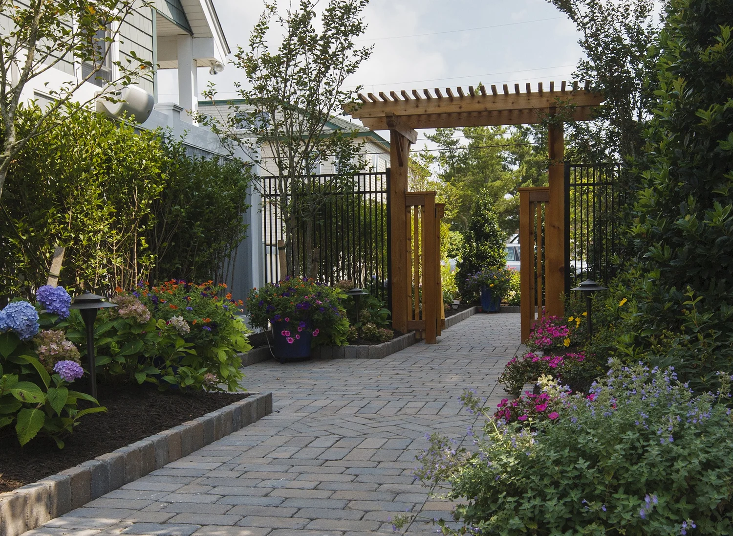 Landscaping & Garden Design on LBI — REYNOLDS LANDSCAPING