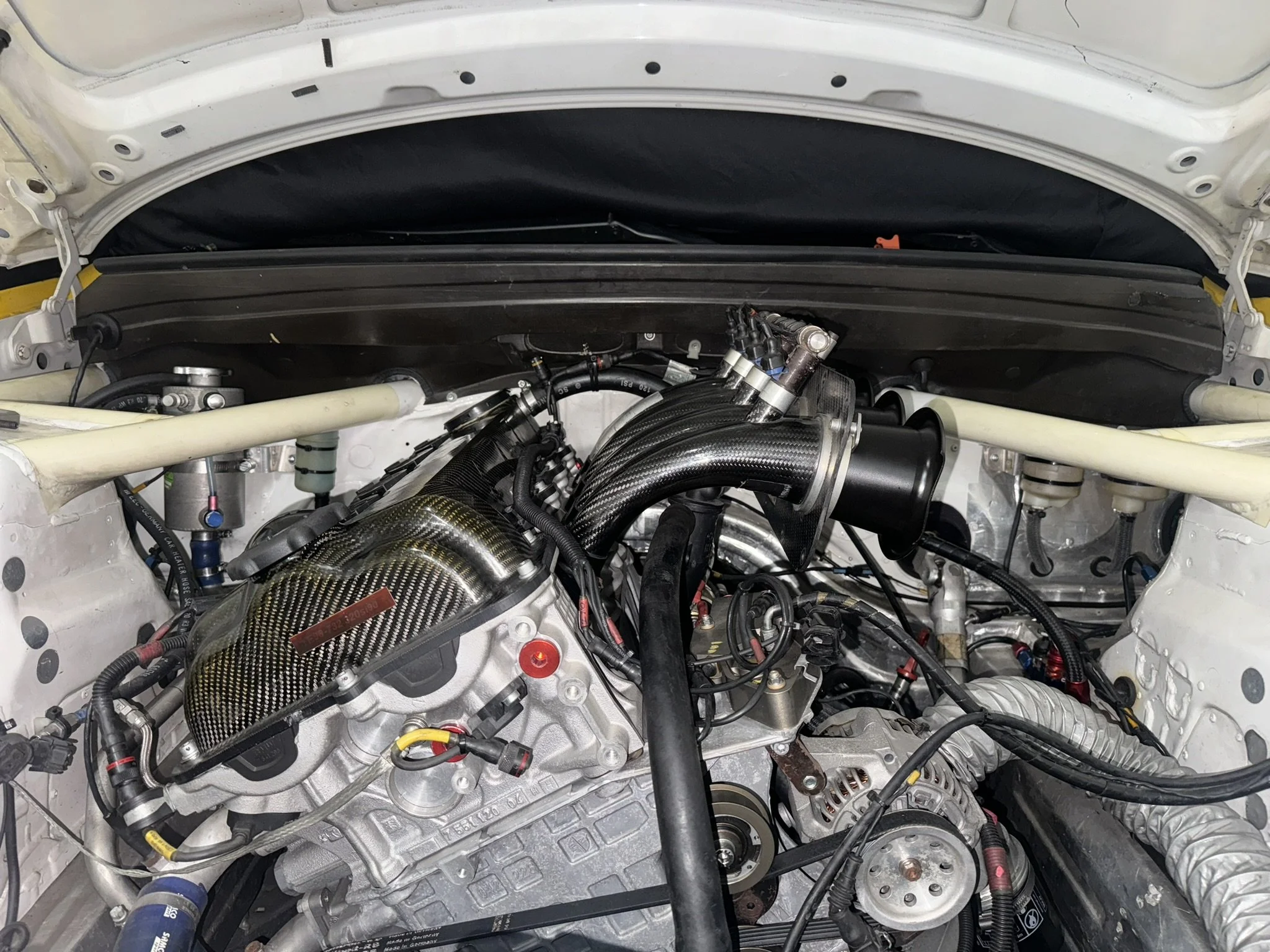 BMW P45 320si WTCC Engine Services & Building — Element Performance ...