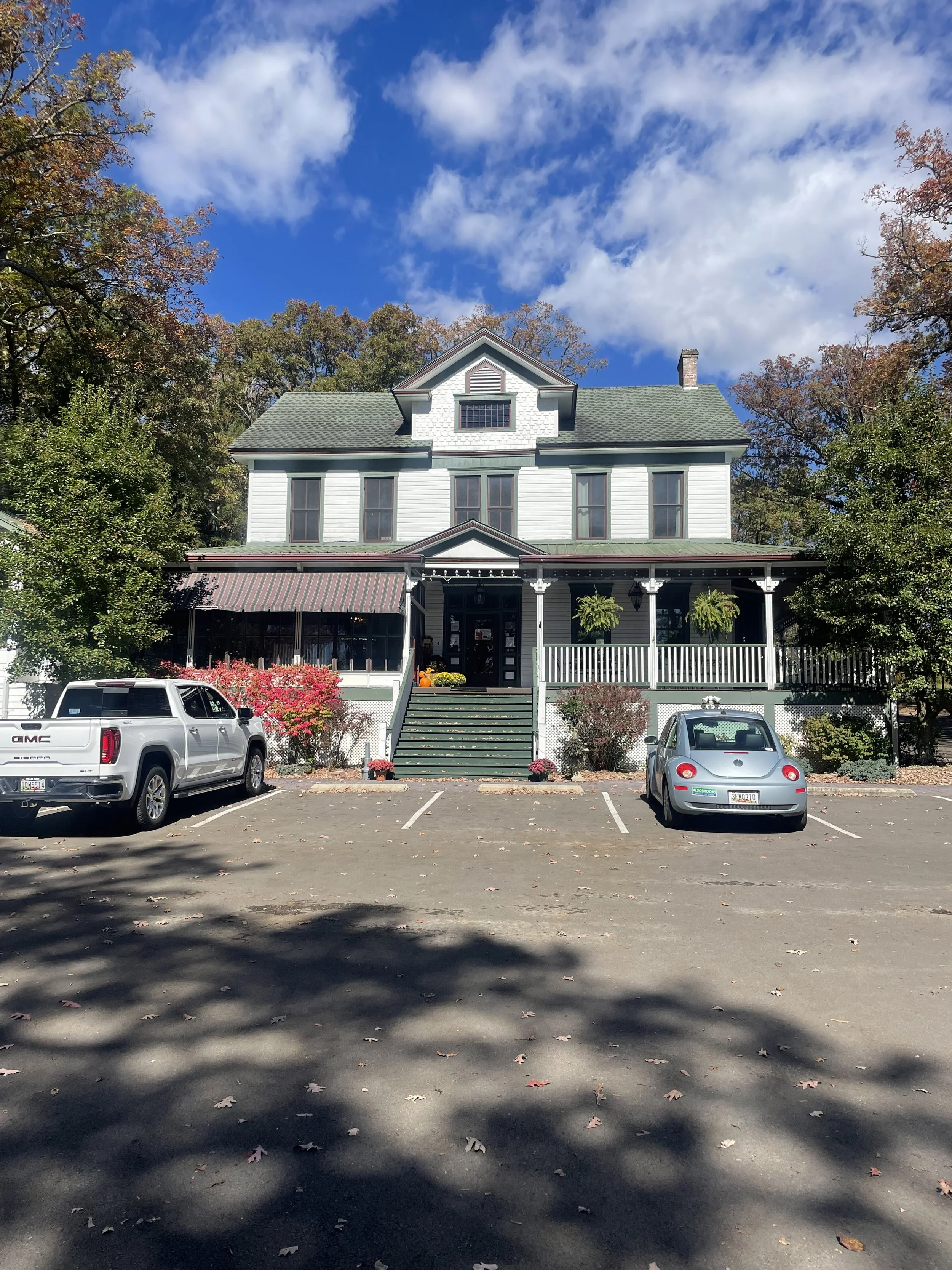 Stonecroft Manor Oakland's Unique Dining Experience