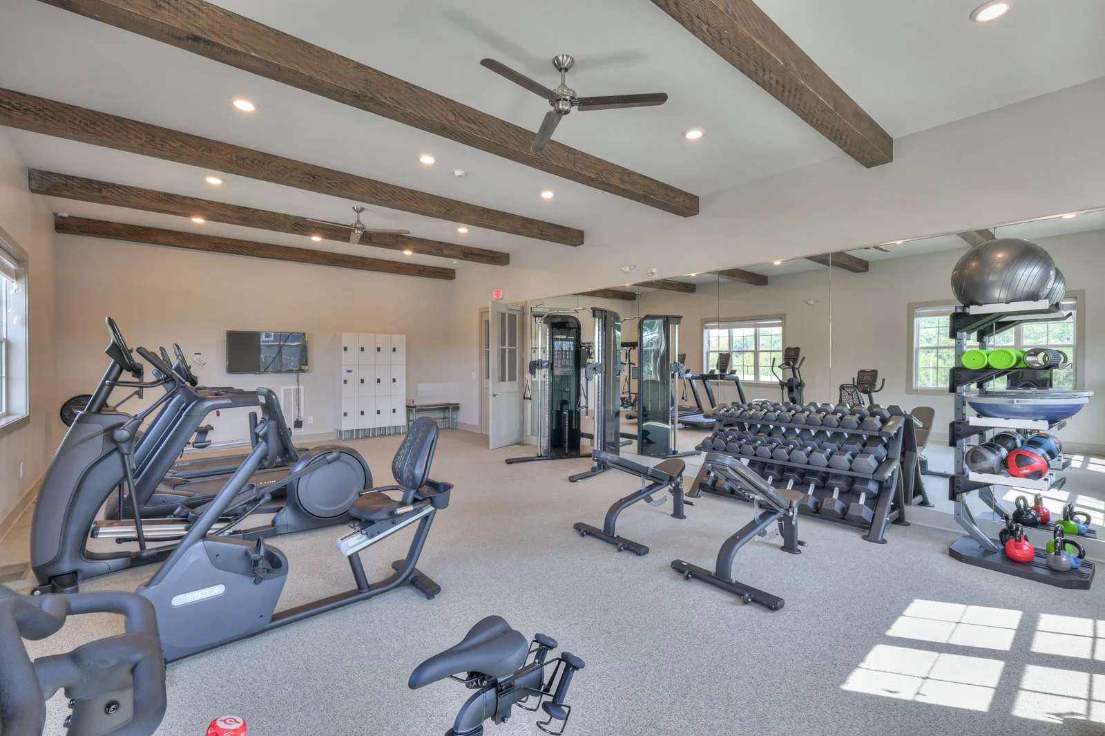 Gallery — Southcrest Reserve | Brentwood, TN Apartments for Rent