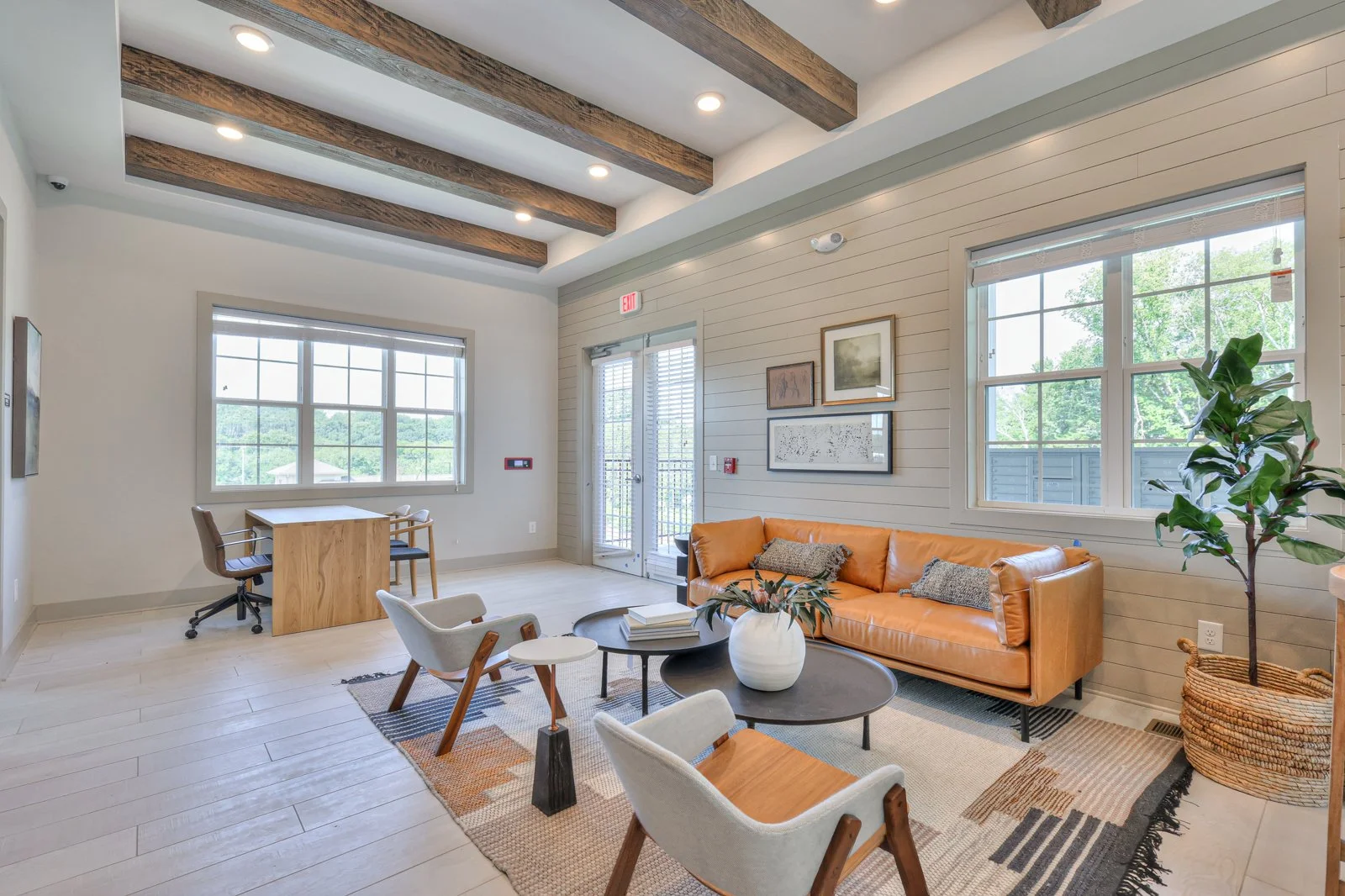 Gallery — Southcrest Reserve | Brentwood, TN Apartments for Rent