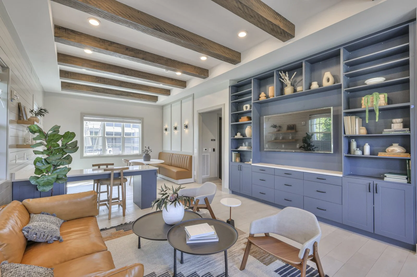 Gallery — Southcrest Reserve | Brentwood, TN Apartments for Rent