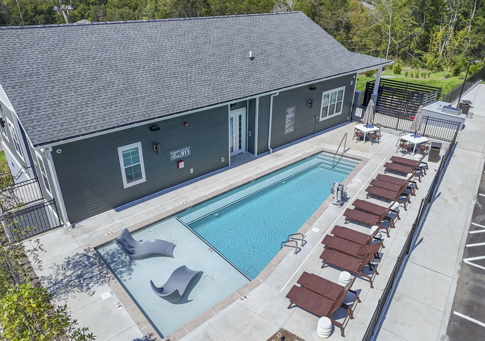 Gallery — Southcrest Reserve | Brentwood, TN Apartments for Rent