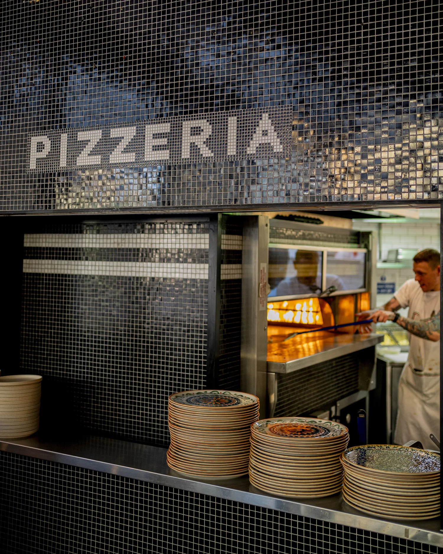 Sketti Knox: Unreal Italian