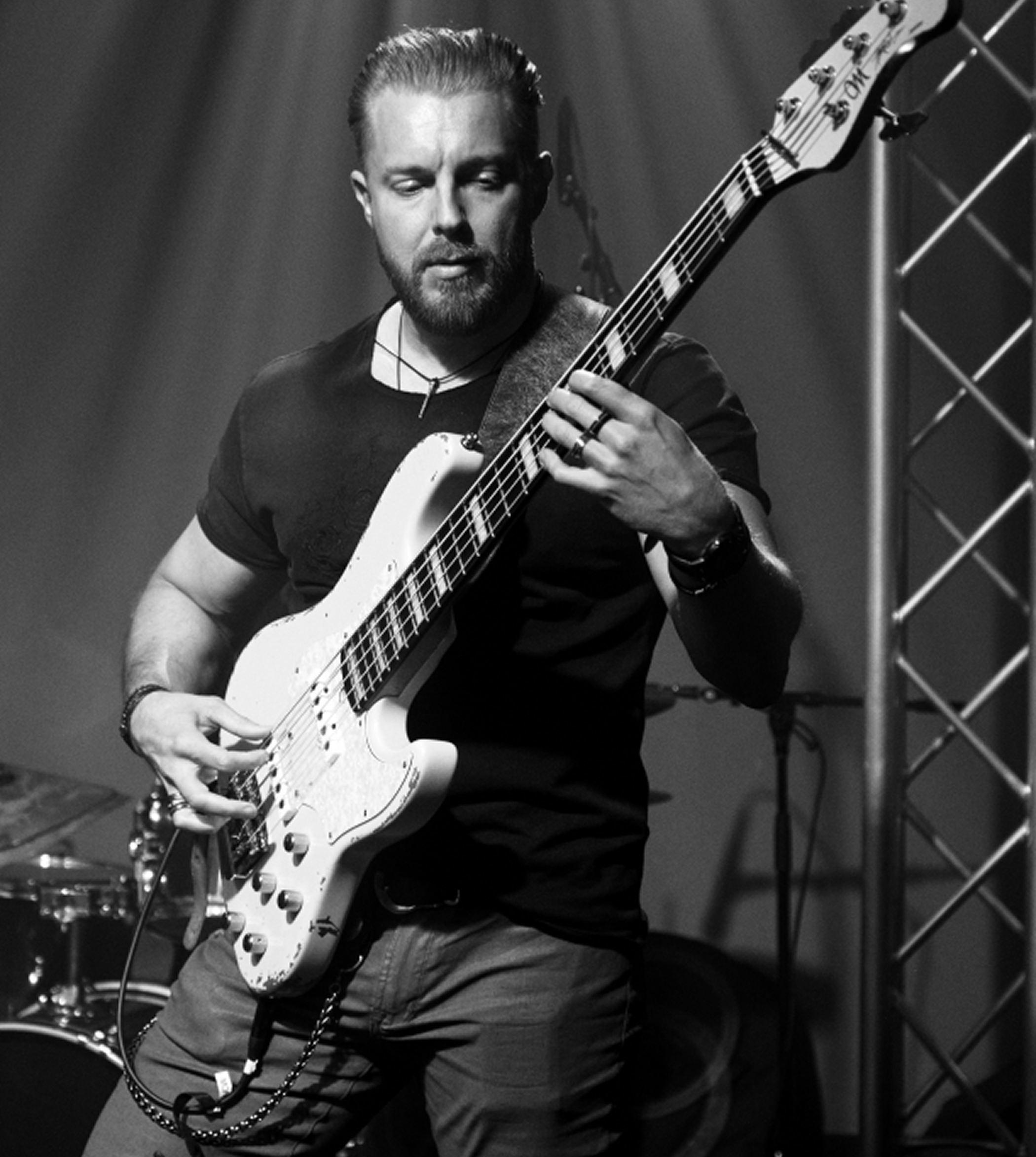 BIO | World-renowned French bassist, artist and composer — HADRIEN FERAUD
