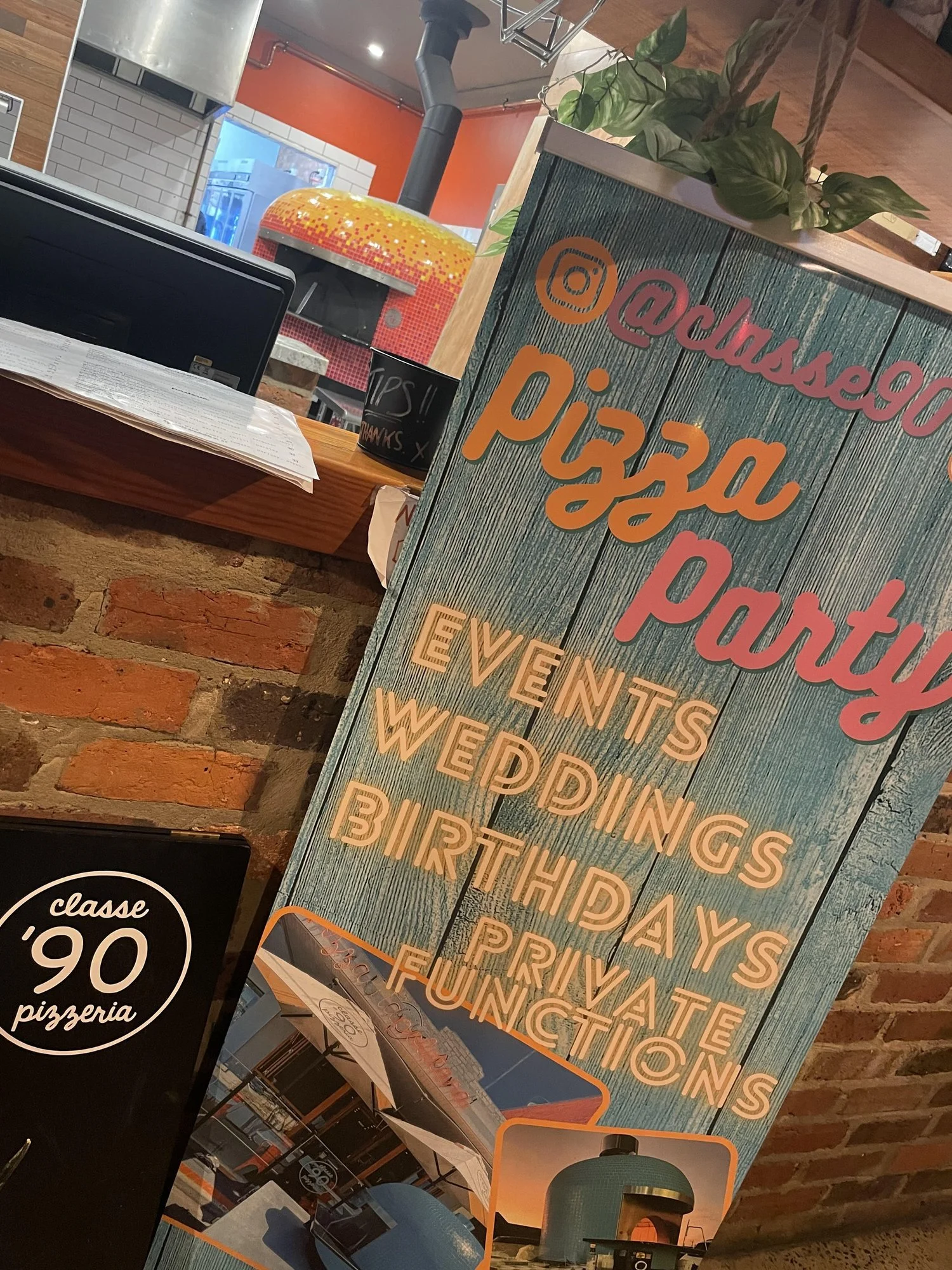Classe 90 Vice Pizzeria
