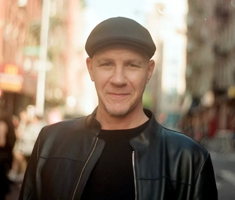 The very best stand up comedy classes in NYC since 2009 — LAUGHING ...