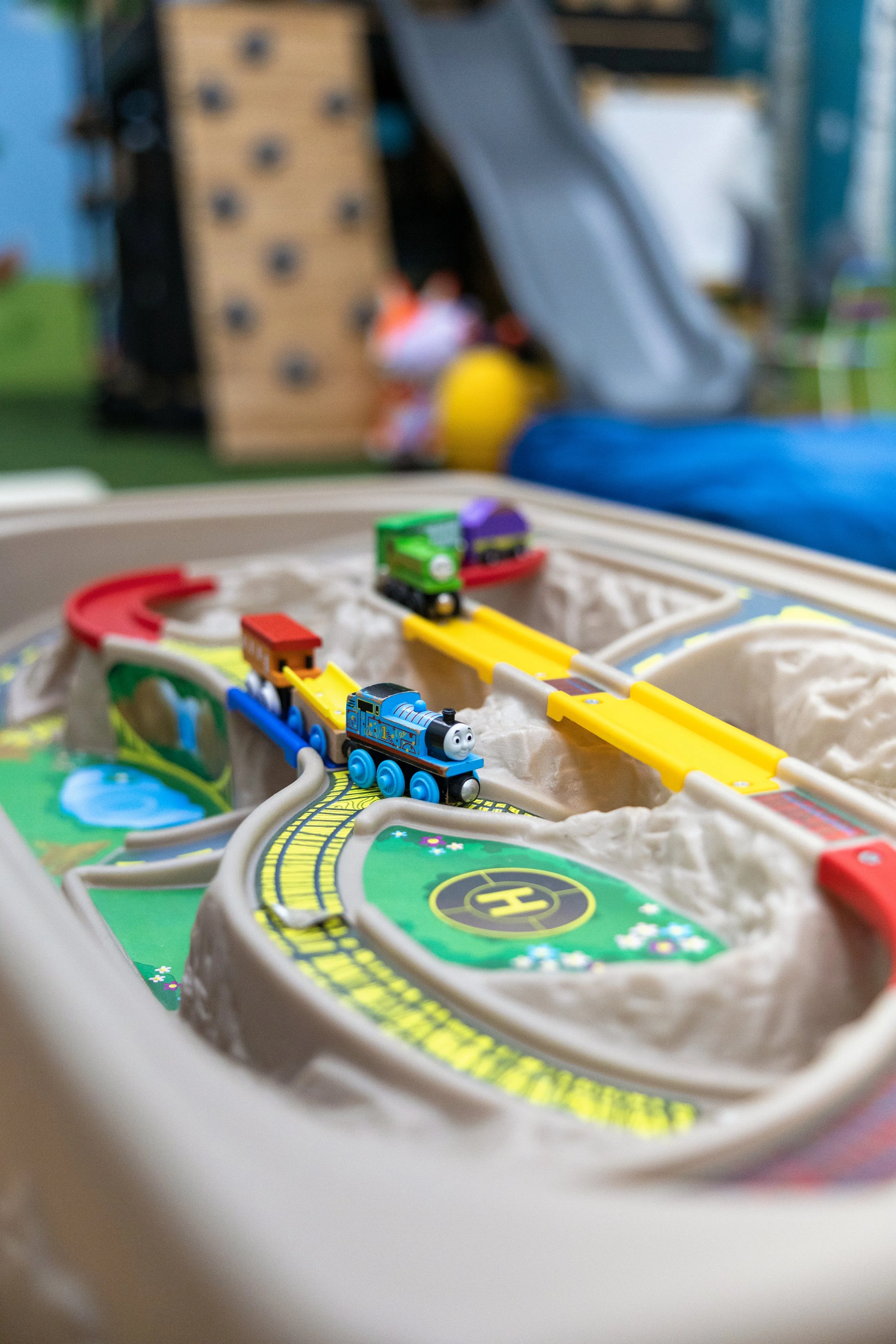 Thunder Bear's Discovery Den. Educational Play Center and Indoor ...