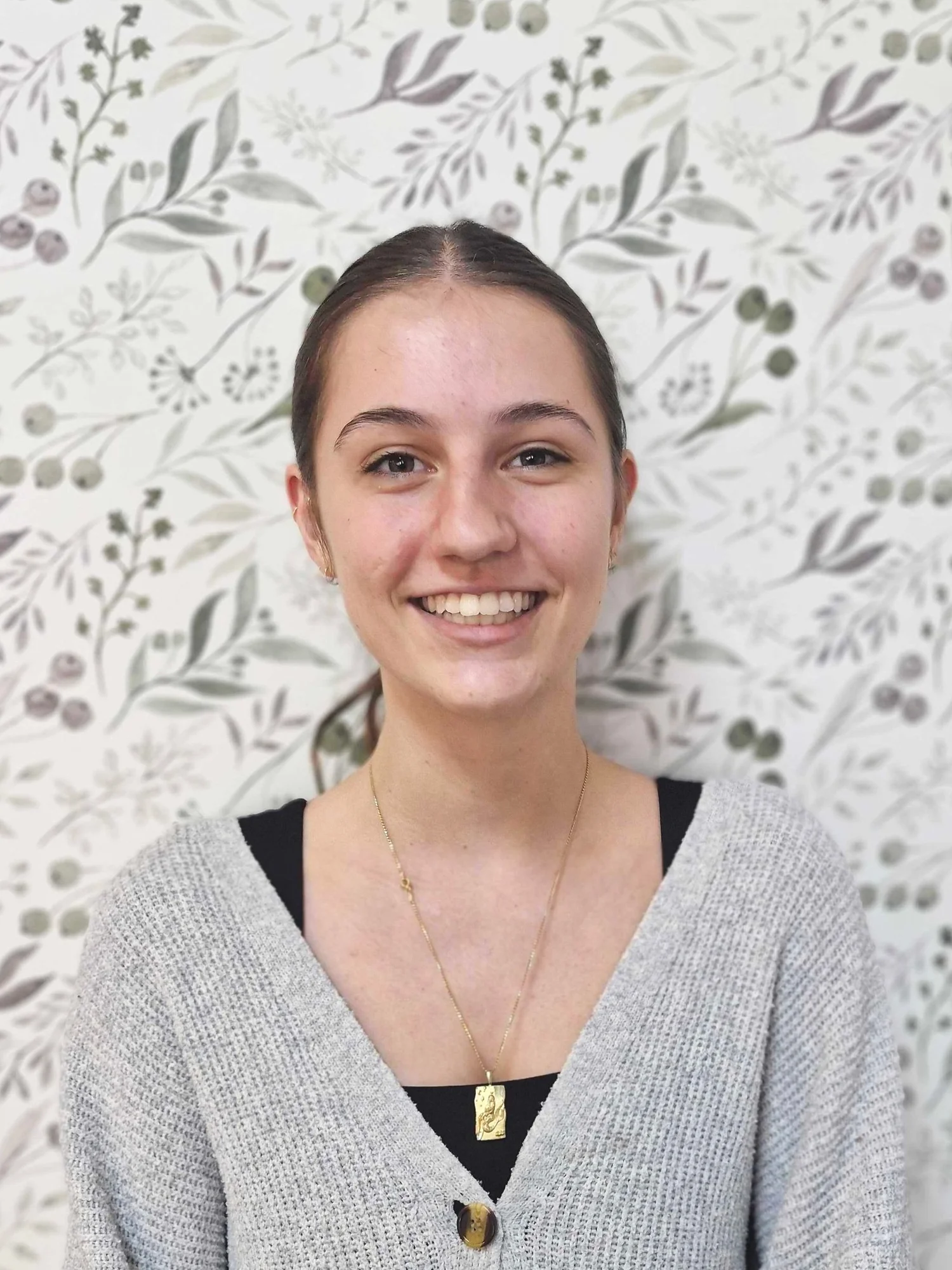 Holly Baker — Evolve Wellbeing Psychology