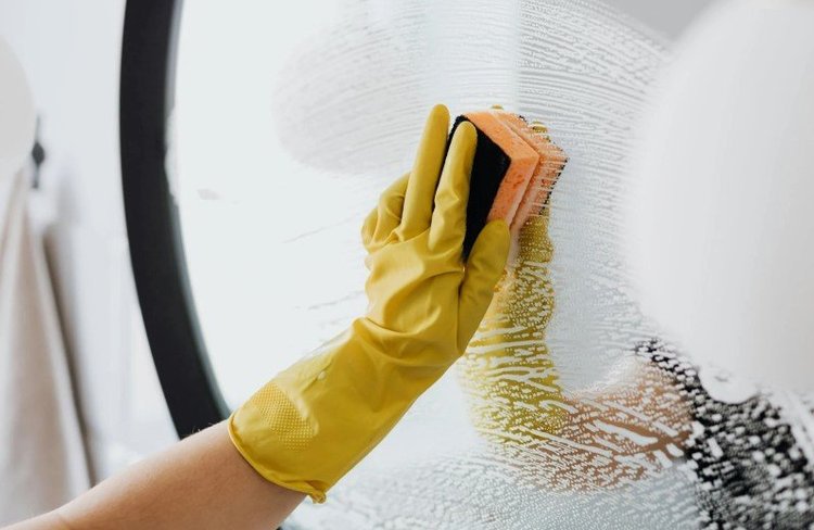 What Are the Main Types of Cleaning Chemicals? A Comprehensive Guide — MK
