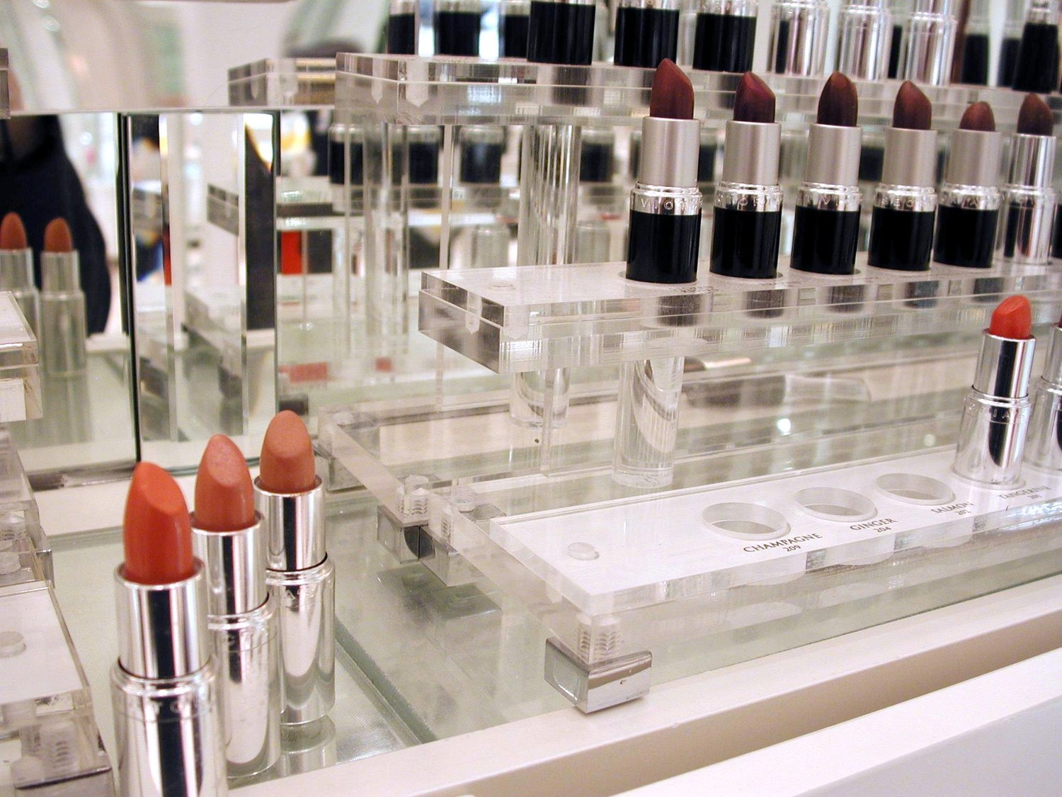 PLASTICS — www.pather.com