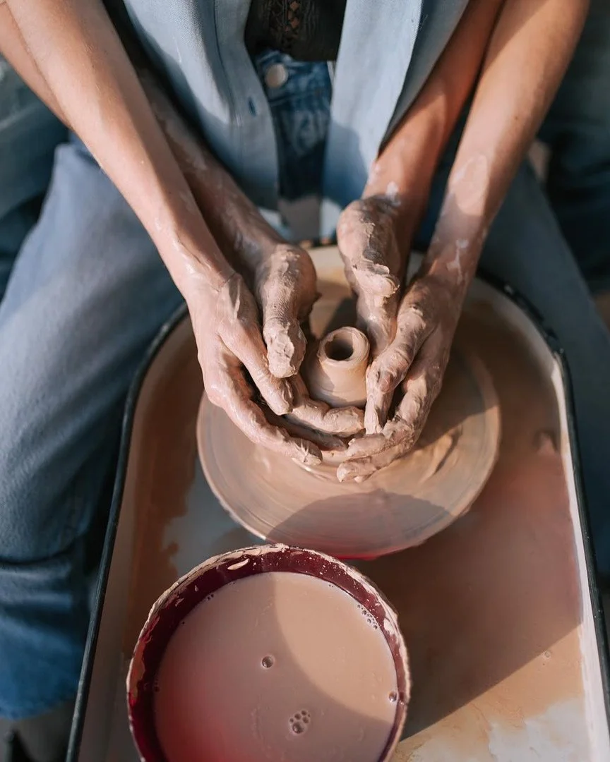 Date night pottery class for couples in Dallas | TX