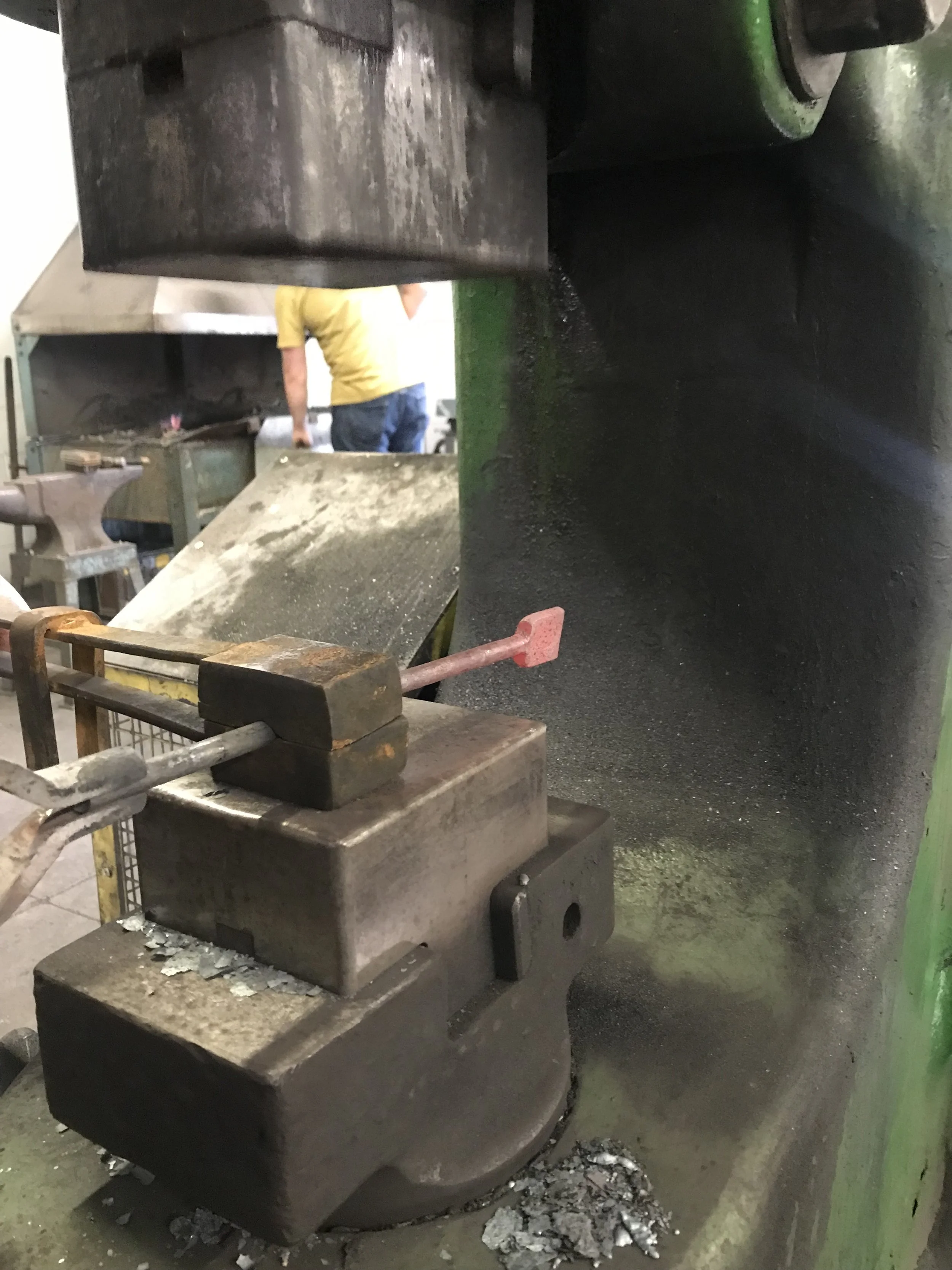 Salzburg Pear of Anguish — Smeltdown Blacksmiths