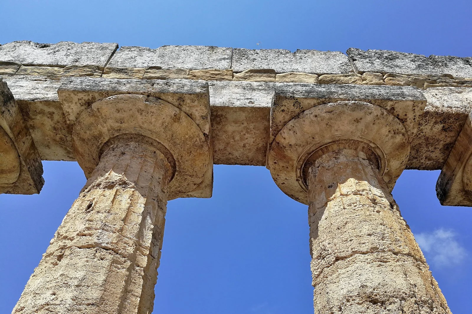 Doric Column: The Simplest Greek Order in Plain Language I The Art Newbie