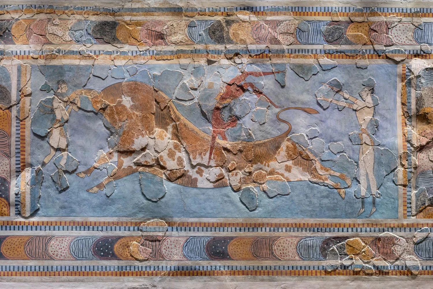 Bull-Leaping Fresco: Sport, Ritual or Propaganda? I The Art Newbie