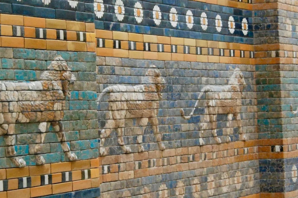 Ishtar Gate Lion Panel: Why one lion mattered? I The Art Newbie