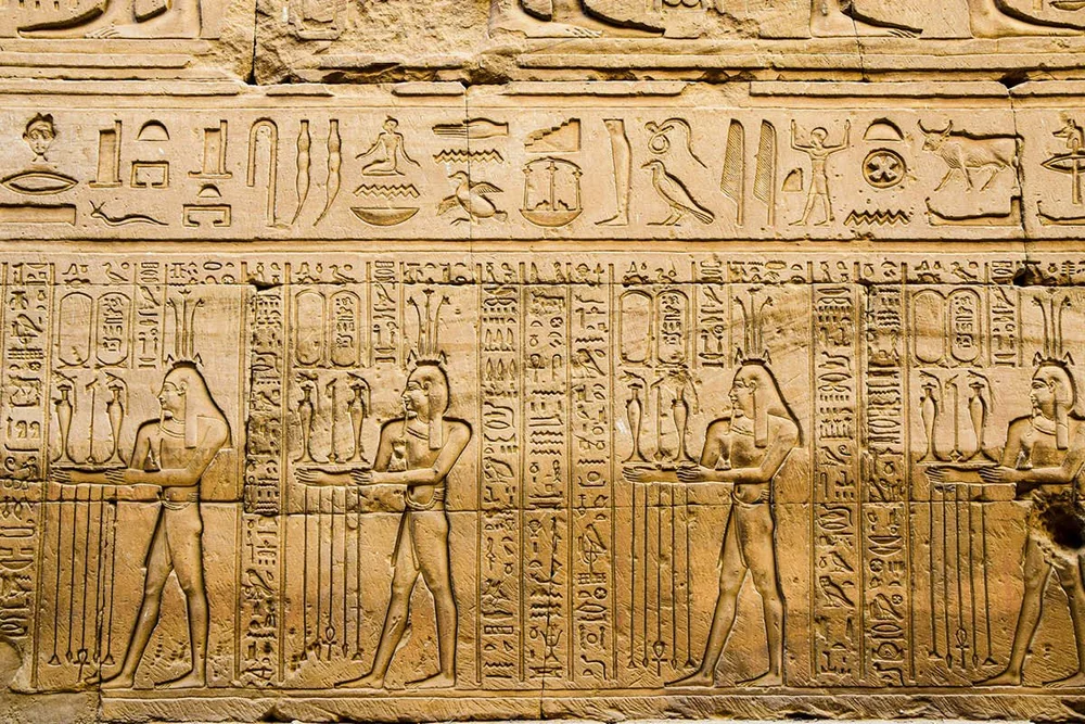Why Egyptian Wall Paintings Still Dazzle Historians I The Art Newbie