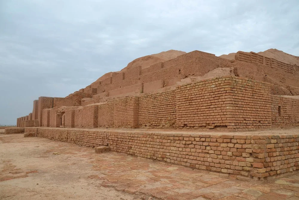What is a ziggurat in Mesopotamia? I The Art Newbie